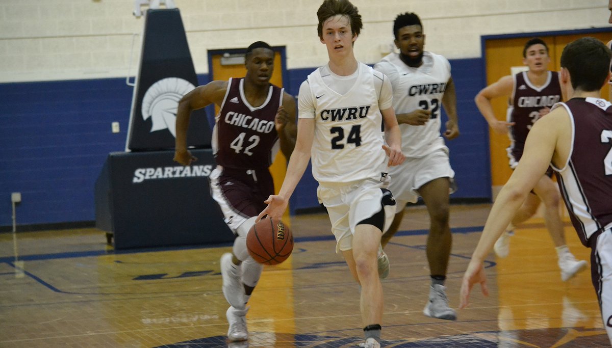 Men’s basketball looks to improve on last season – The Observer